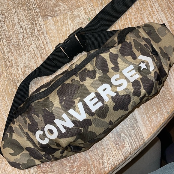Converse | Bags | Converse Fanny Pack Camouflage Army | Poshmark
